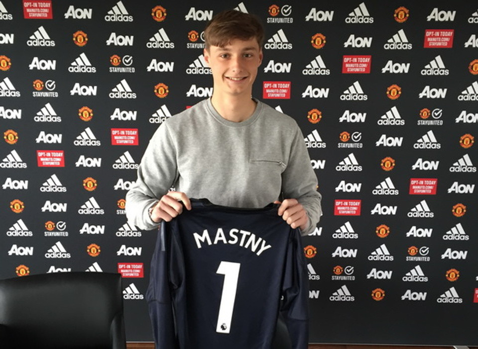 Brankářský talent Ondřej Mastný míří z Vysočiny do slavného Manchesteru ...