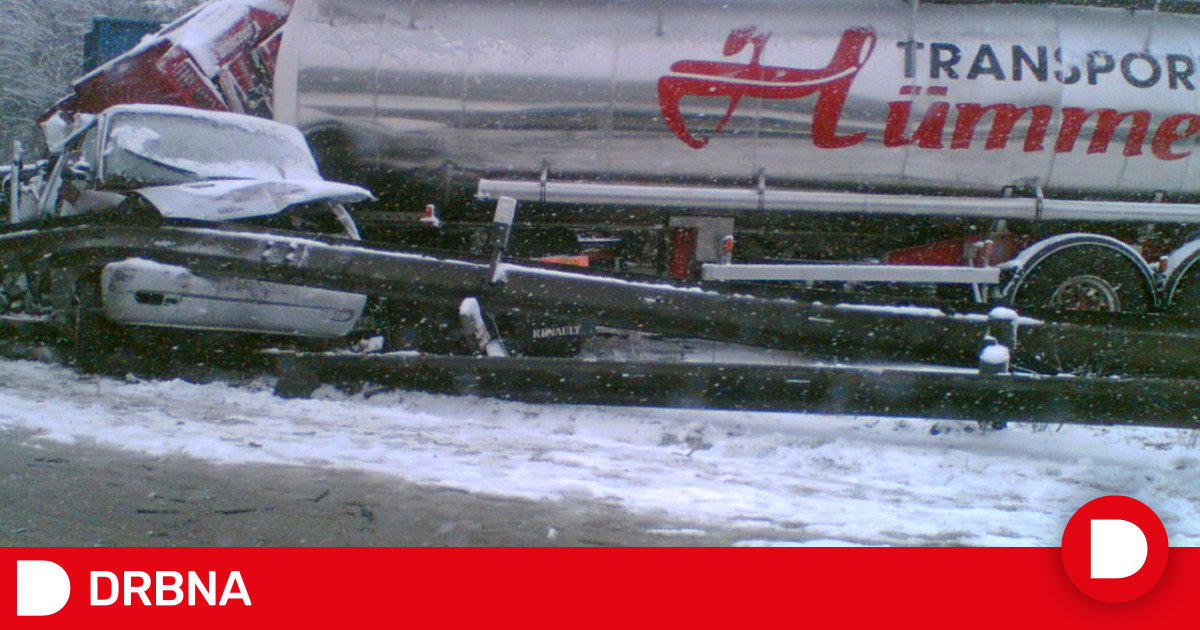 Sedmnáct let od největší hromadné nehody na D1, ve vánici se stalo 93 ...