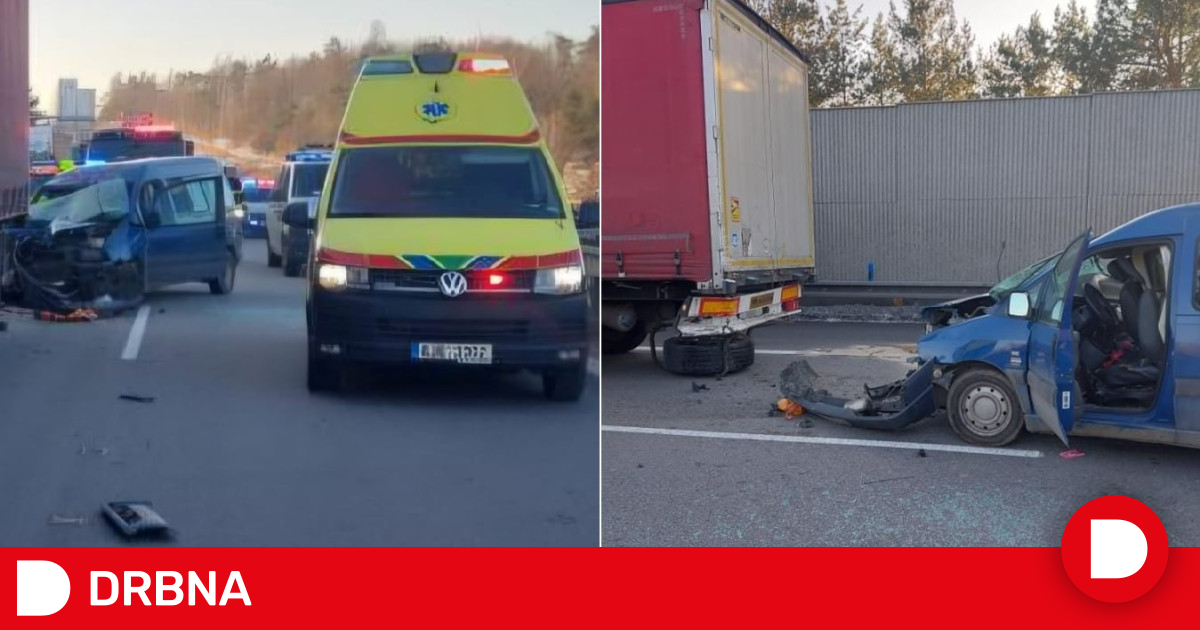 Provoz na dálnici D1 ve směru na Brno dnes komplikovala nehoda ...