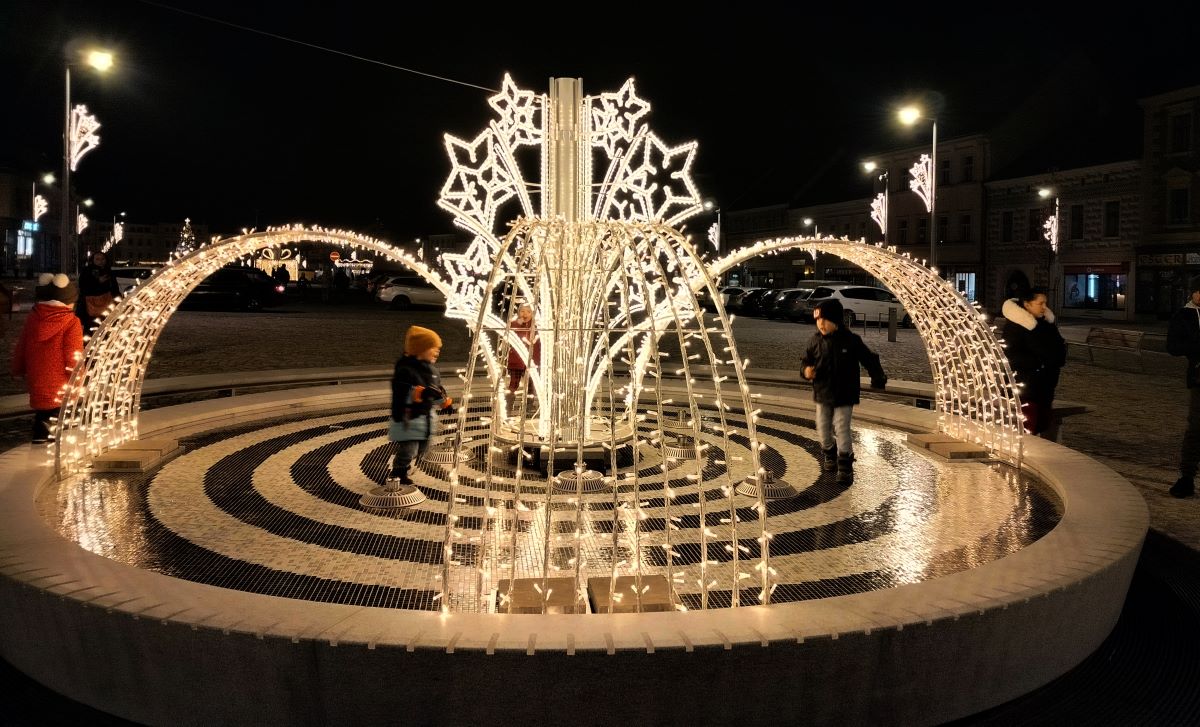 Vánoční výzdoba v Třebíči | Vánoční výzdoba v Třebíči | Společnost ...